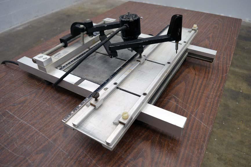 Lot #75: Scott SM-200 Electric Engraver Machine (Ships from Maple ...